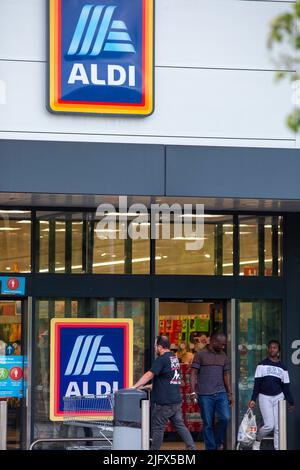 Aldi Supermarket at Faringdon, Oxfordshire, England, UK Stock Photo - Alamy