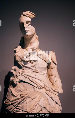 Gypsum statue of Venus head. Statue. Renaissance epoch. Gypsum copy of ...