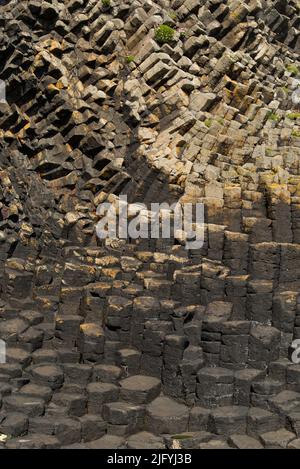 UK, Scotland, Argyll and Bute, hexagonal basalt columns on Staffa ...