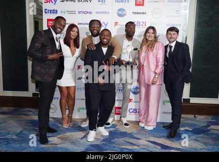Tremaine, Twaine and Tristan with Pete and Sophie Sandiford from ...