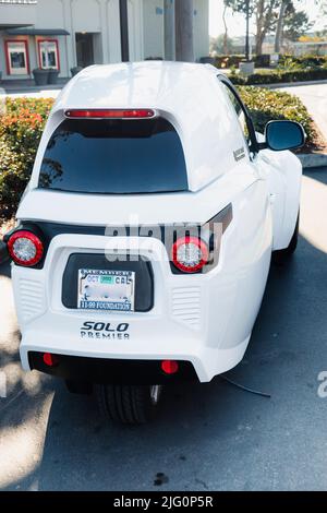 Electra Meccanica SOLO electric car featuring design by artist Joe ...