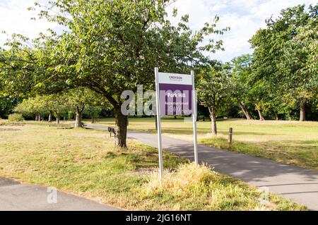 Croydon park hill park entrance Stock Photo - Alamy