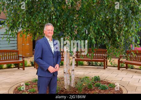 ITV Meteorologist & longest serving weather presenter Jon Mitchell, who ...