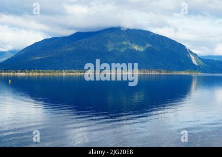 Scenic alpine lake Brunner in South Island New Zealand Stock Photo - Alamy