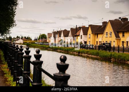 Ireland, County Offaly, Tullamore, Grand Canal, The Round House at ...
