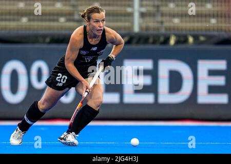 AMSTELVEEN, NETHERLANDS - JULY 7: Megan Hull of New Zealand during the ...