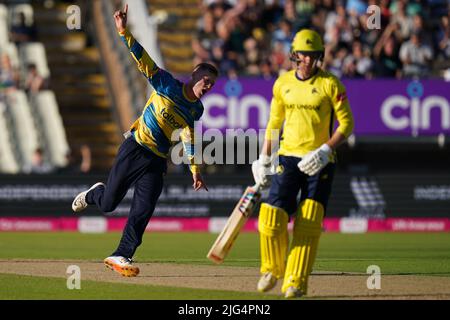 Dan Mousley of Birmingham Bears celebrates bowling Jafer Chohan of ...