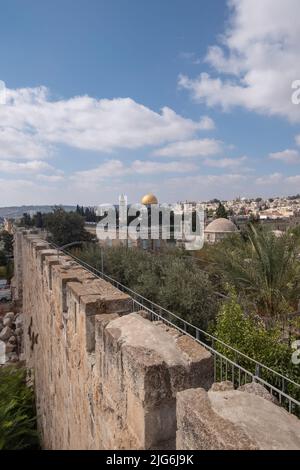 Dome of The Rock Touring the Promenade on the Ramparts of the Walls of ...