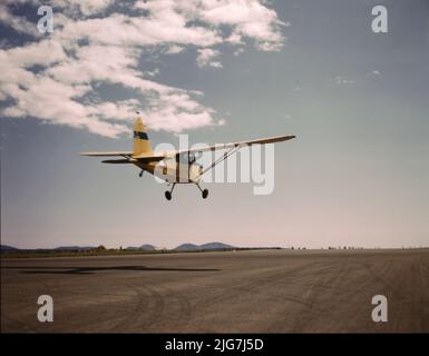 Stinson 105 Voyager was a 1940s American light utility monoplane built ...