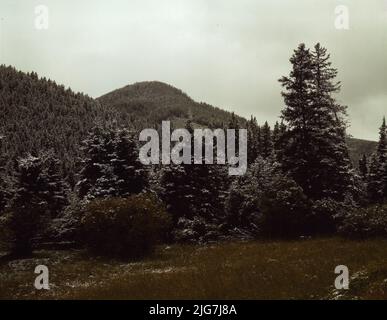 First snow of the season in the foothills of the Little Belt Mountains ...
