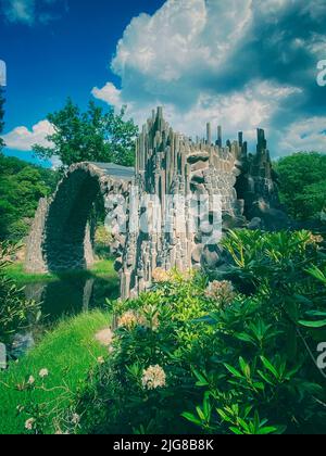 Rakotz bridge at lake Rakotzsee in Rhododendron-Park, Germany, Saxony ...
