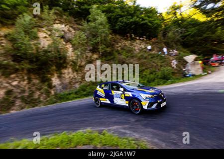 43 MAGNOU Patrick, VILANOVA Anthony, Renault Clio RS Line, action during the Rallye Aveyron ...