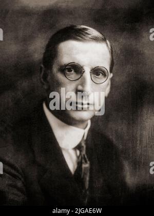 Éamon de Valera, the Irish revolutionary and political leader ...