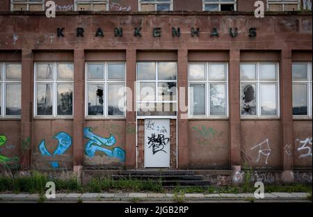 Chemnitz, Germany. 05th July, 2022. The main entrance to a former ...