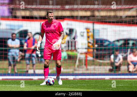 Cardiff City goalkeeper Ryan Allsop applauds the fans following during ...