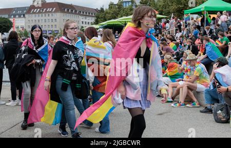 09 July 2022, Schleswig-Holstein, Kiel: After the Christopher Street ...