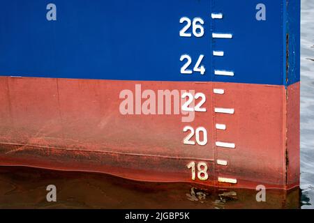 Draft marks on a ship - waterline numbers on bow and stern of a vessel ...