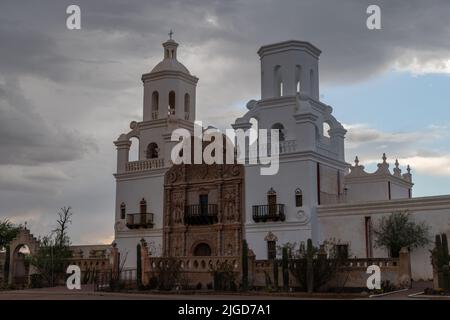 Beautiful vista of the San Xavier del Bac Mission in Tucson, Arizona ...