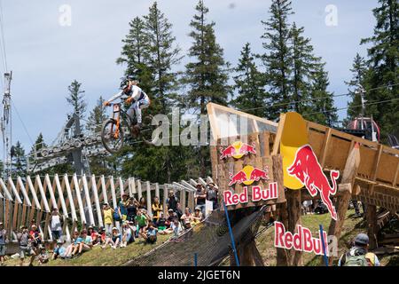 1 BALANCHE Camille DORVAL AM COMMENCAL during Mercedes-Benz UCI ...