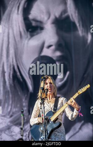 Wolf Alice performing at TRNSMT Glasgow Scotland, 19th June 2026 Stock ...