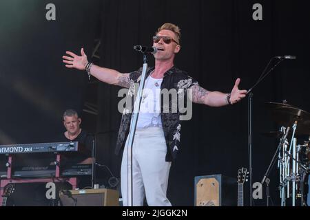 Irish-born singer, songwriter, television presenter, and host of the ...