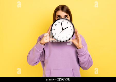 wall clock showing time at half past eight thirty 0830 2030 Stock Photo ...