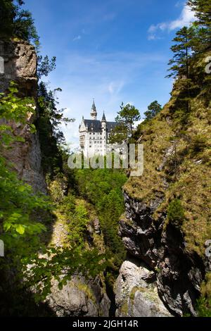 Picturesque spring landscape with the Neuschwanstein Castle, Germany ...