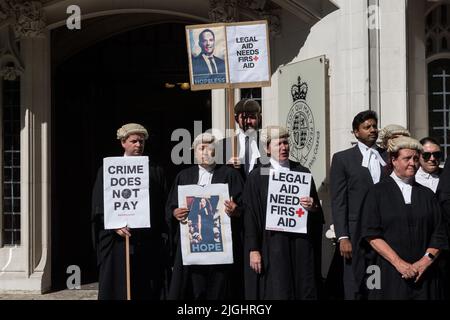 Criminal barristers from the Criminal Bar Association (CBA), which represents barristers in ...