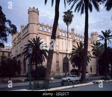 EXTERIOR. Location: Lonja. Palma. MALLORCA. SPAIN Stock Photo - Alamy