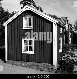 Interior in Mrs. Hilda Alfréd's residential building in Tromtösunda ...