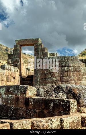 Trapezoidal door, Intihuatana Sector (religious and astronomical center ...