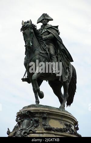 Washington Monument Fountain, Eakins Oval, Philadelphia, Pennsylvania ...