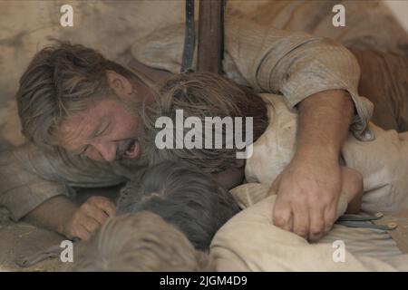 RUSSELL CROWE, THE WATER DIVINER, 2014 Stock Photo - Alamy