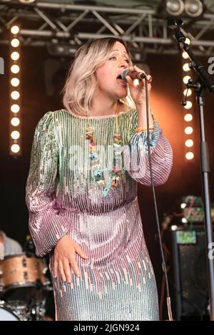 Soul singer, Alice Russell performing at Cornbury Festival, Great Tew ...