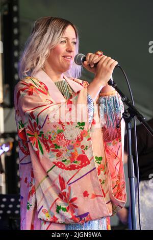 Soul singer, Alice Russell performing at Cornbury Festival, Great Tew ...