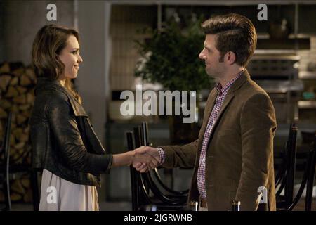 ADAM SCOTT, MARY ELIZABETH WINSTEAD, A.C.O.D., 2013 Stock Photo - Alamy