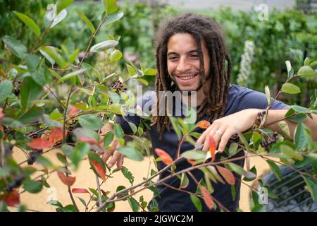 Tayshan Hayden-Smith from Grow2Know at the new 120th anniversary Peter ...