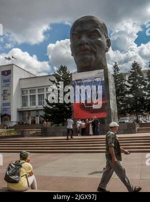A sculpture of Vladimir Lenin's head in the central Square of the ...