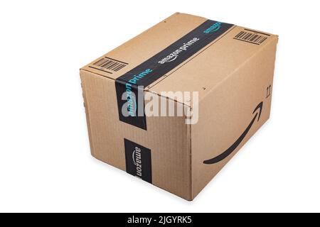 WETZLAR, GERMANY 2022-04-25: Amazon Prime parcel over white background ...