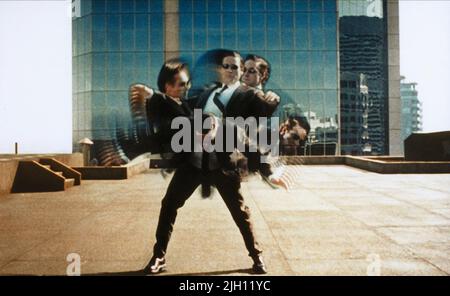 HUGO WEAVING, THE MATRIX, 1999 Stock Photo - Alamy
