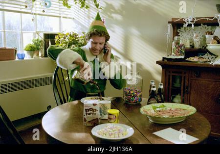 WILL FERRELL, ELF, 2003 Stock Photo - Alamy