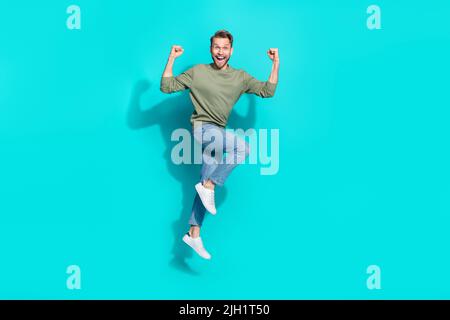 Photo of astonished man wear stylish khaki outfit two arm direct ...