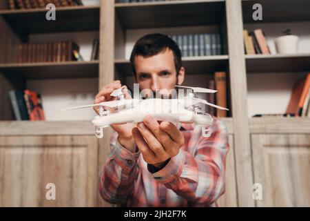 Man installing drone propellers Stock Photo - Alamy