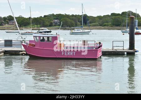 Famous Pink Hamble-Warsash Ferry at Hamble-le-Rice, Hampshire, England ...