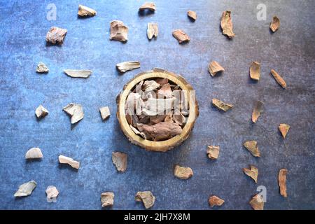 Raw whole dried Arjuna bark Stock Photo - Alamy