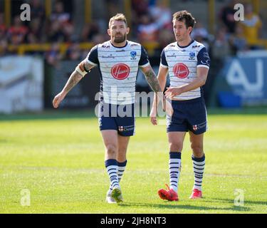 Stefan Ratchford #1 and Daryl Clark of Warrington Wolves after the game ...