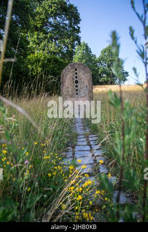 Meridianstein (Meridian stone) in Siebenlinden - Hiking in Siebenlinden ...
