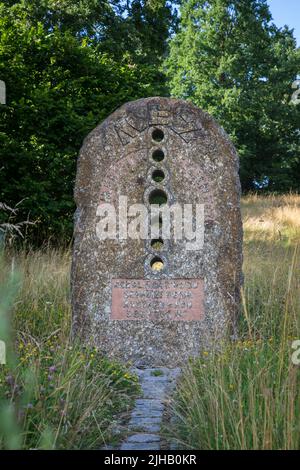 Meridianstein (Meridian stone) in Siebenlinden - Hiking in Siebenlinden ...