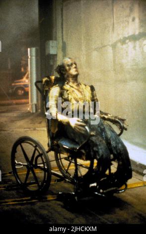 MICHAEL MANN in MANHUNTER (1986), directed by MICHAEL MANN. Credit: DE ...