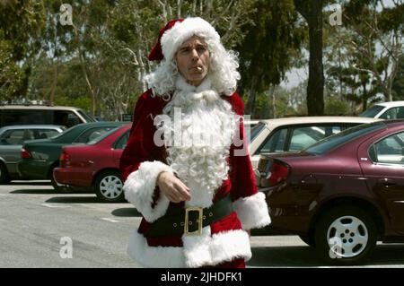 BAD SANTA, BILLY BOB THORNTON, 2003 Stock Photo - Alamy
